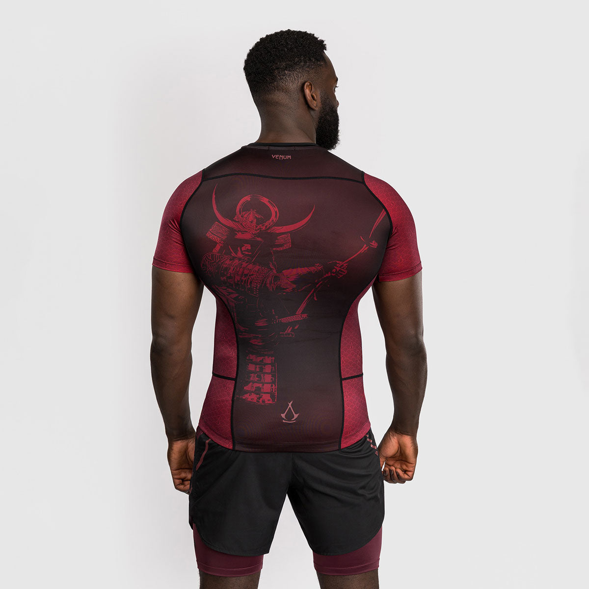 Rashguard Venum Assassin's Creed Shadows mangas cortas Rojo-negro ...